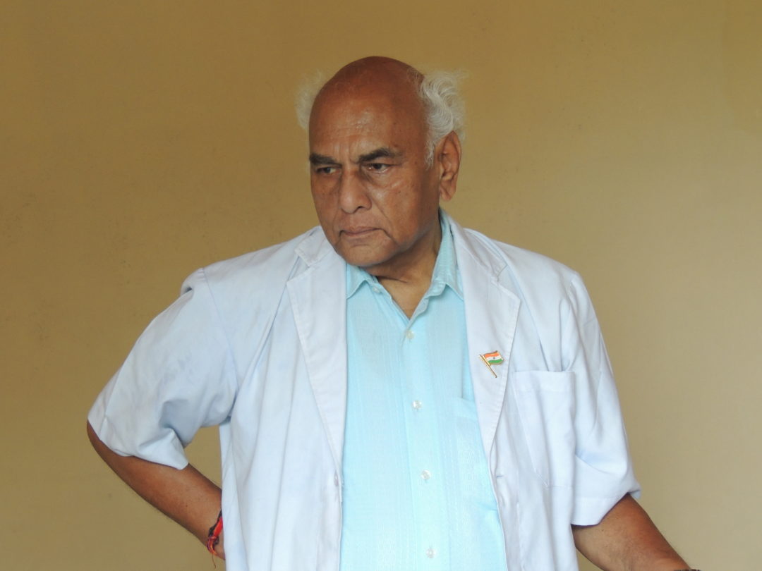 Dr. P.S. Hardia best eye specialist in India, Indore I Top Eye Hospital
